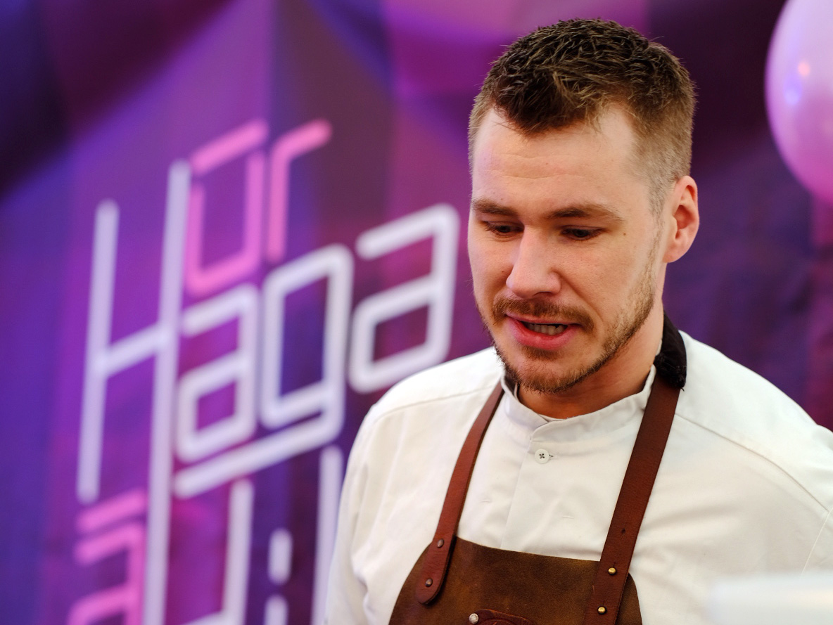 Úr haga á hill - VIRKA